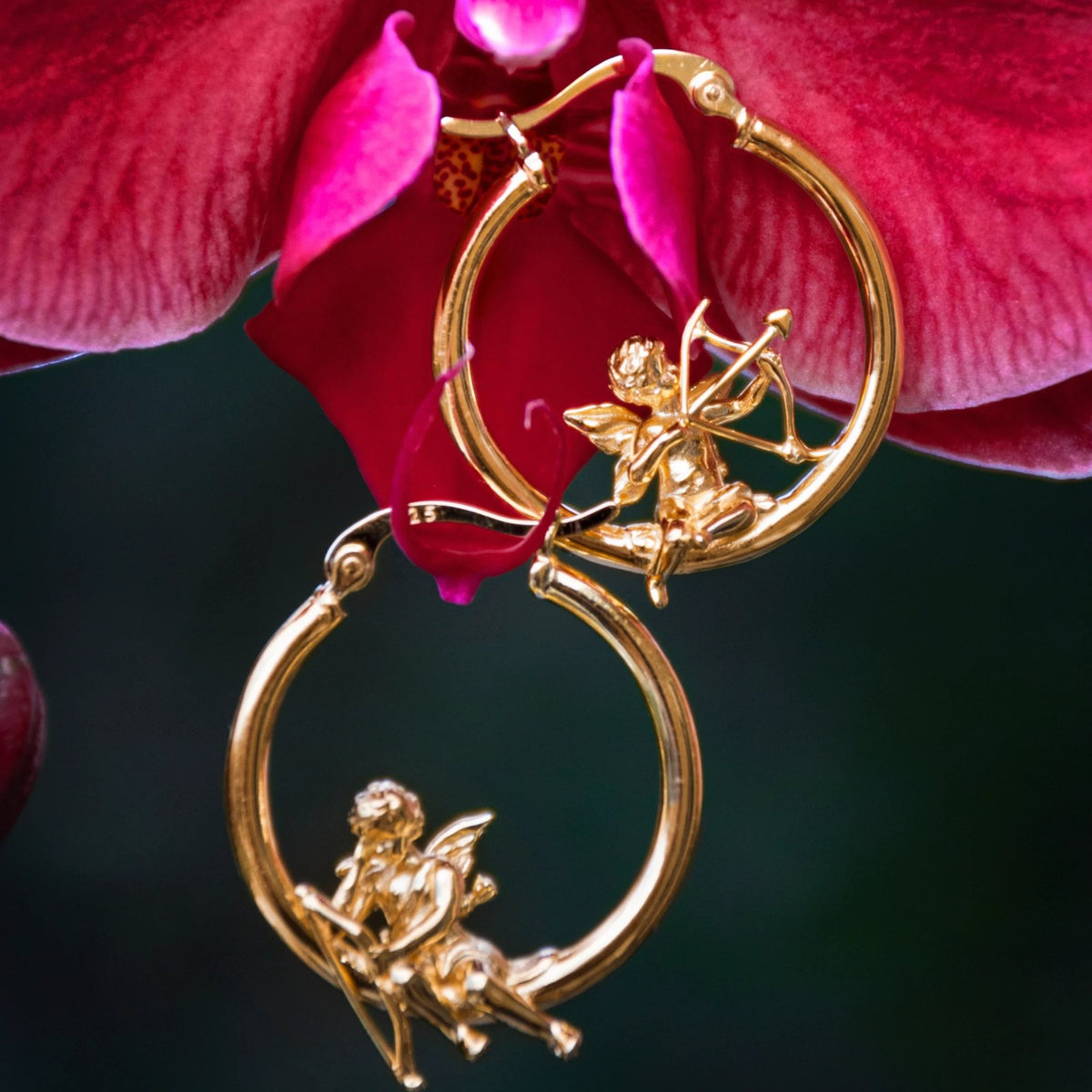 Hoop Earring – Baby's Breath Alley